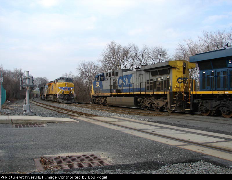 CSX 378 and UP 7611